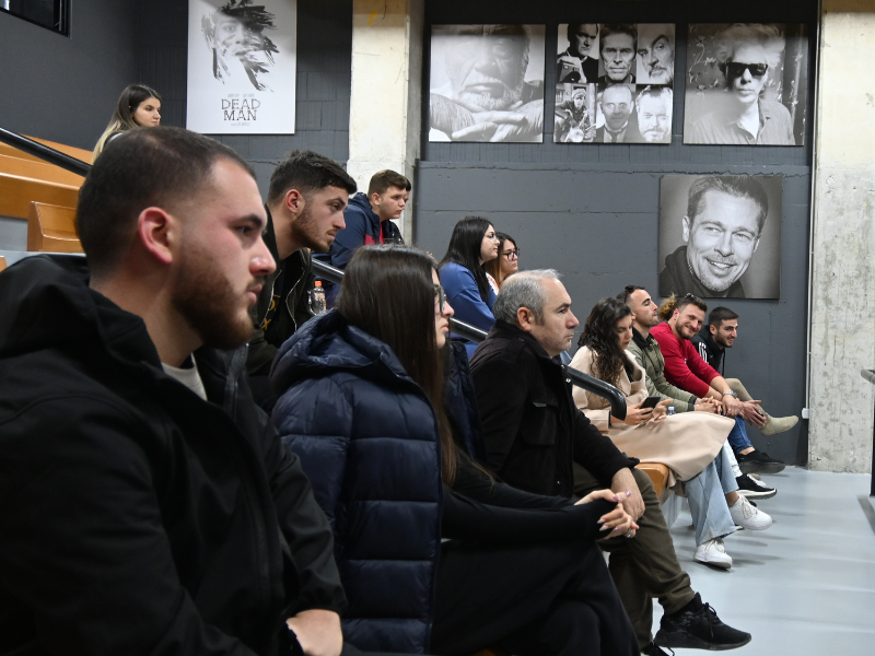 - Students - Barleti University
