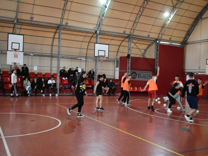 Kampionati i Handbollit në UniBA - Universiteti "Barleti"