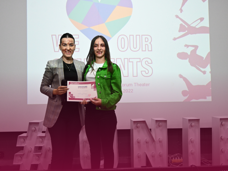 We love our students - Barleti University